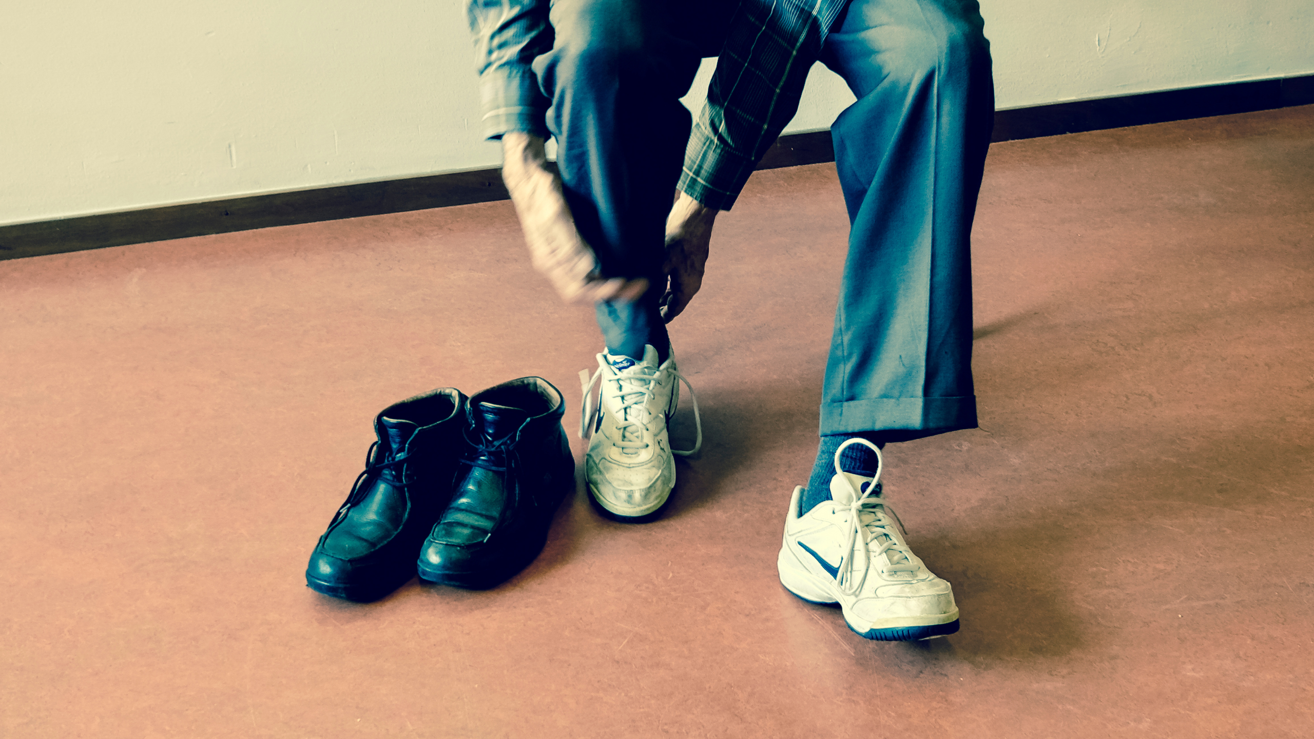 How To Stop Shoes From Squeaking: What Causes It and What to Do