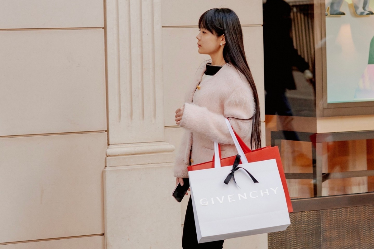 Is Designer Fashion Worth It for Millennials in Britain? Cost per Wear ...